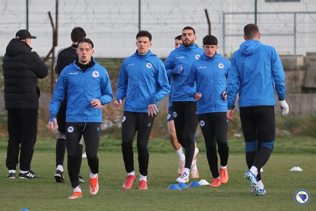 Barbarez Pozvao Nogometaša U Reprezentaciju BiH, Slovenci Razočarani: "Bosanci Su Nam Preoteli ...