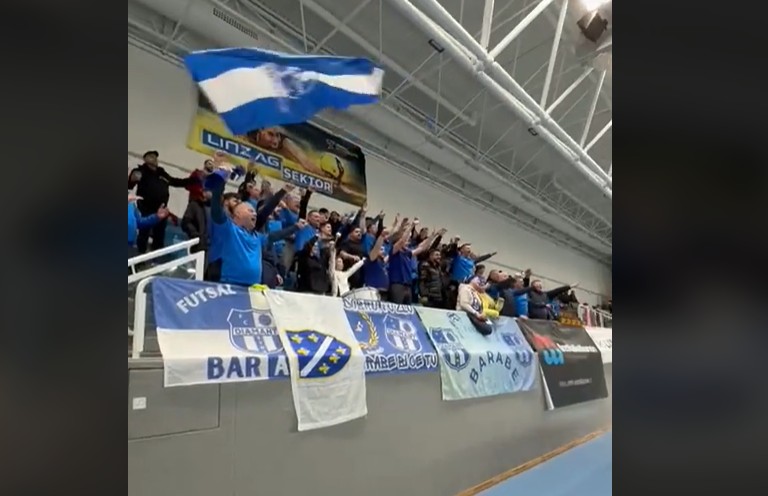 VIDEO | "Kad Umrem, Draga, Ne Zovi Popa, Ne Zovi Hodžu..." – Bosanska ...